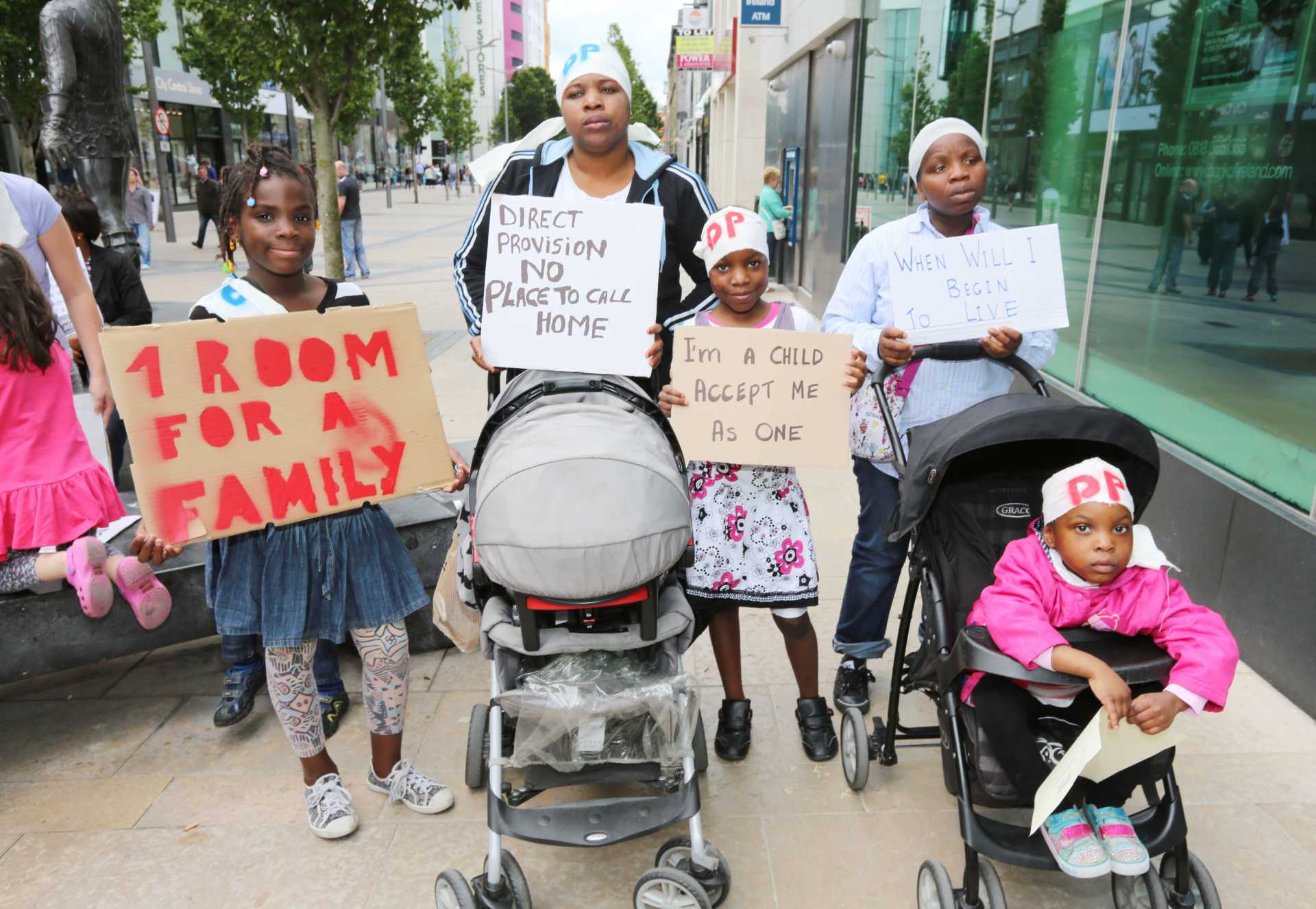 "I'm not a racist, but..." - Campaign aims to quash migrant rumours