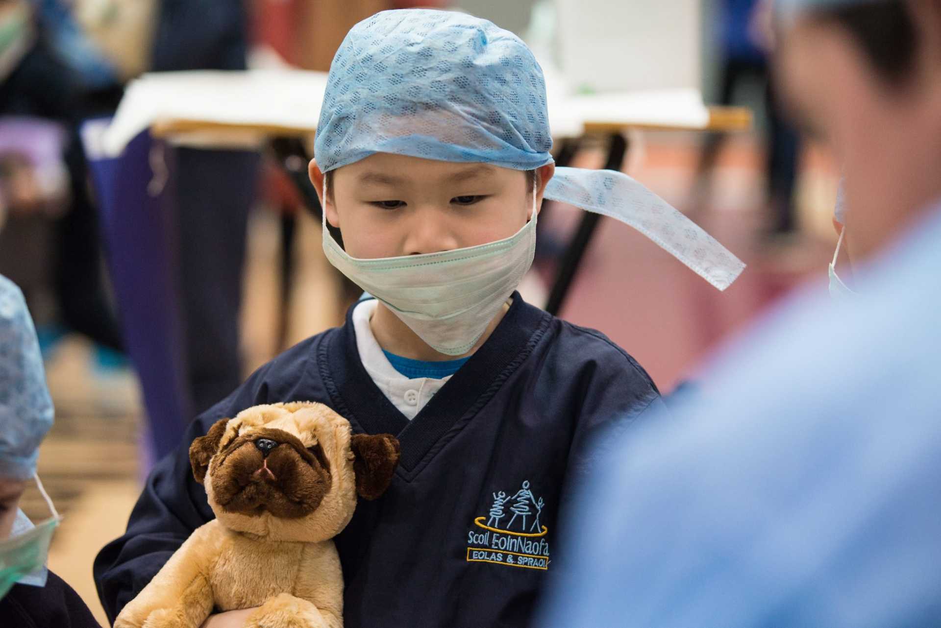 Teddy Bear Hospital teaches kids about medicine