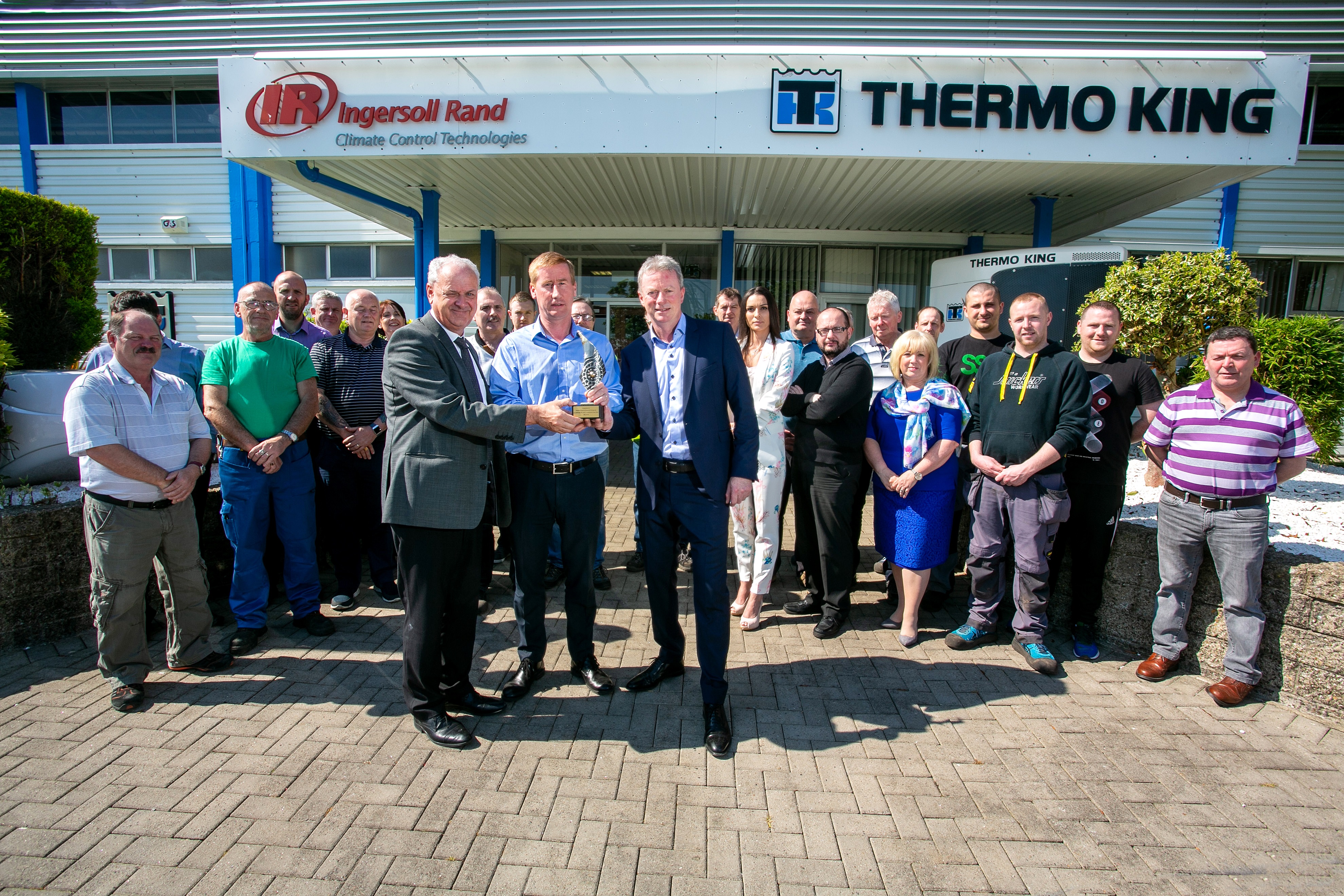 Shannon Group recognises 40 year commitment of US company at Shannon ...