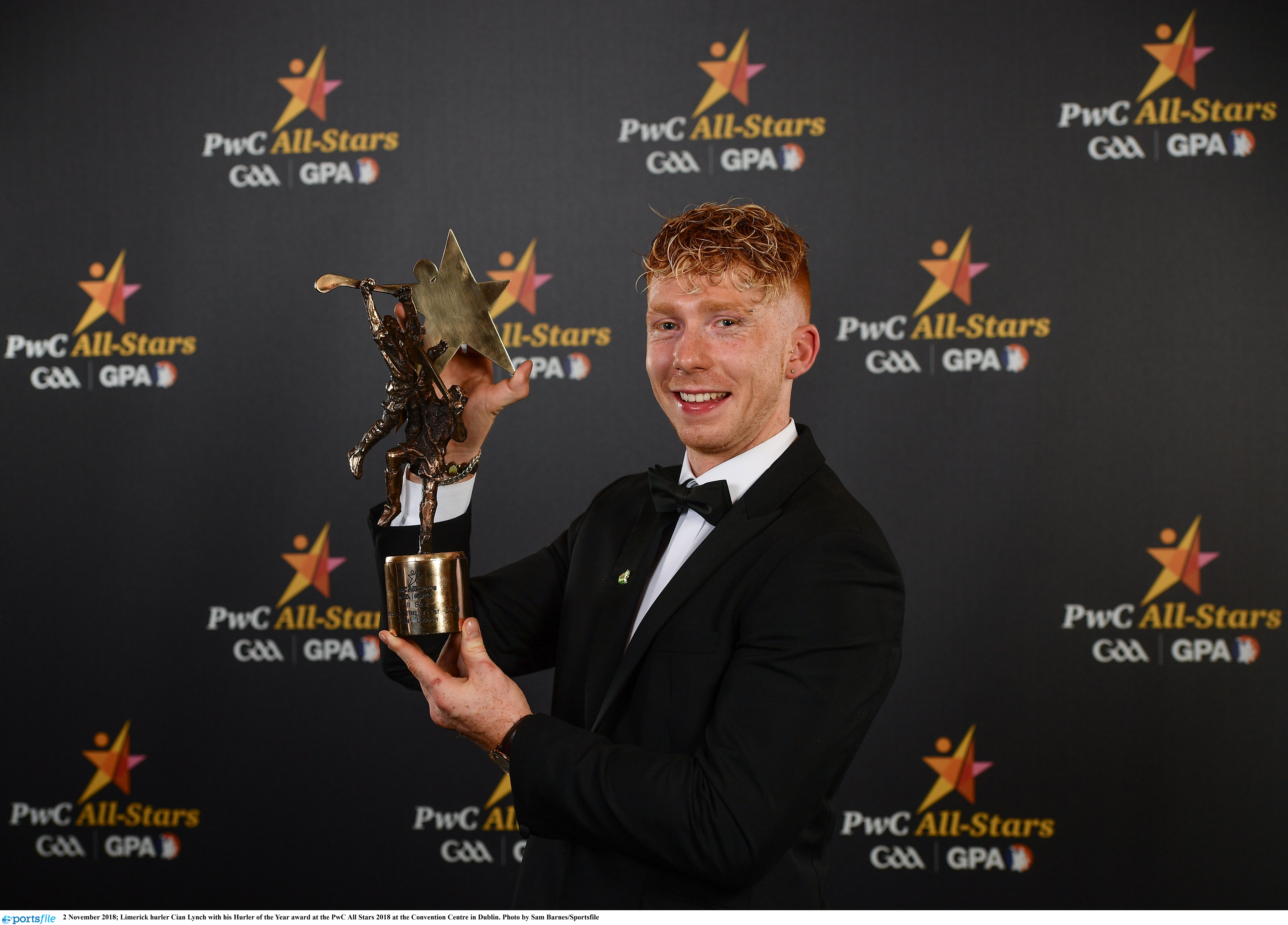 WATCH: Emotional Cian Lynch accepts Hurler of the Year award