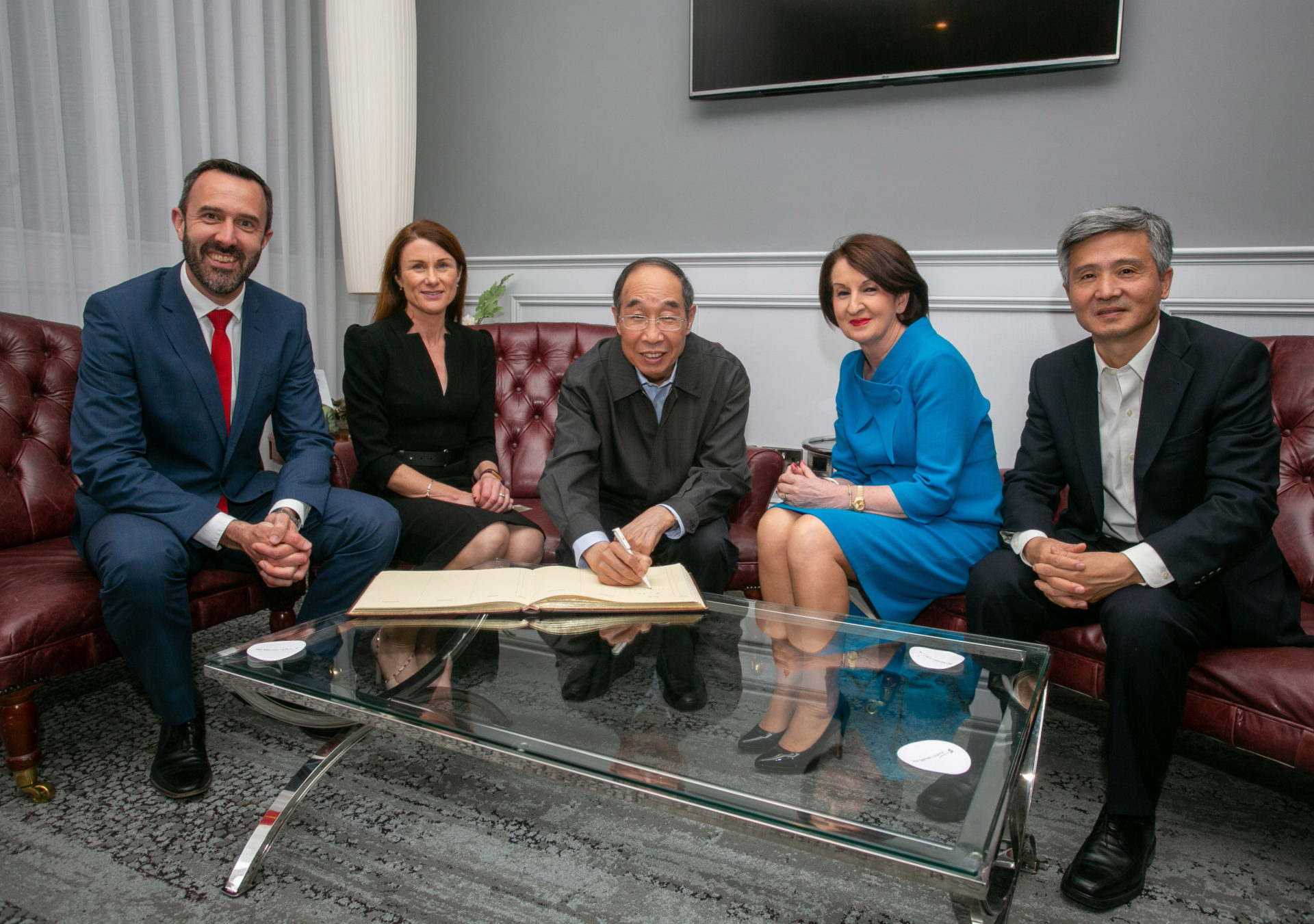 Ties between Shannon Free Zone and the Chinese Government stronger than ...