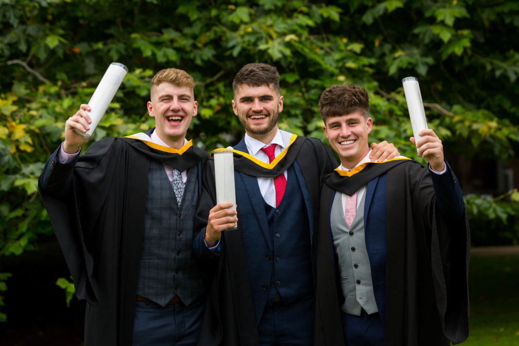 Over 3,400 students graduate from University of Limerick at conferring ...