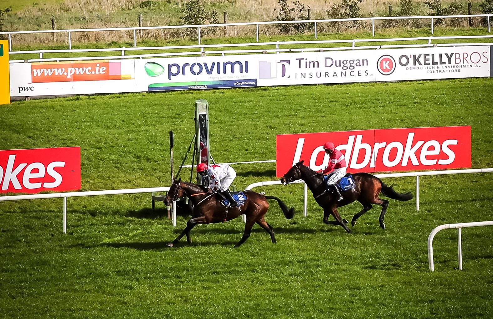 Limerick Racecourse welcomes back spectators!