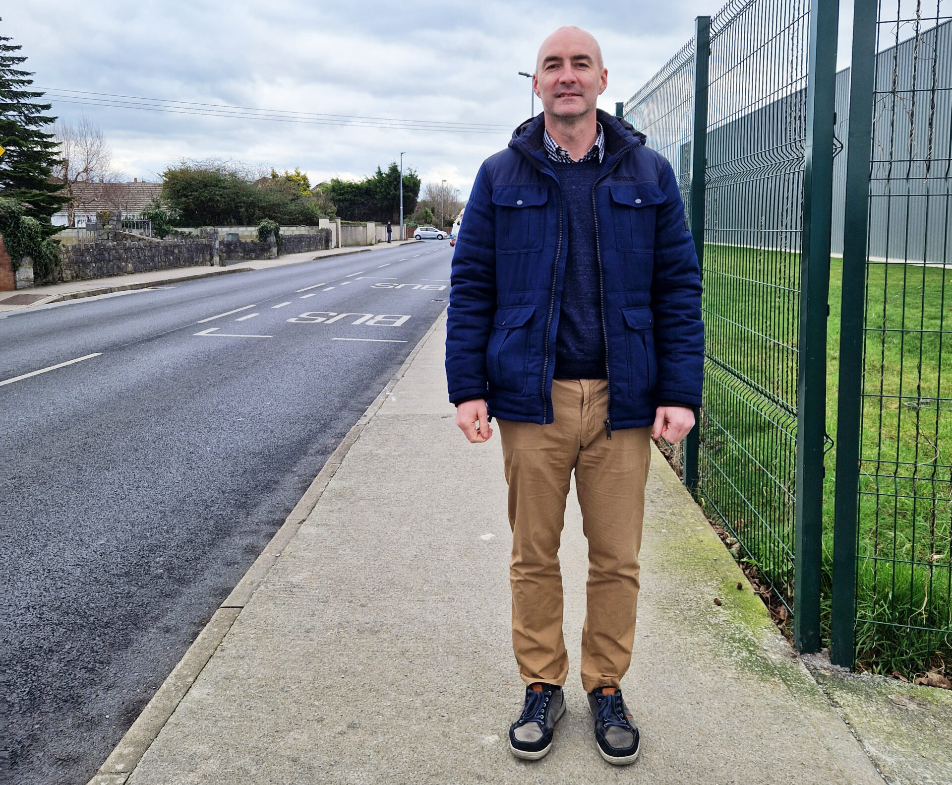 Councillor welcomes new bus shelter in Raheen