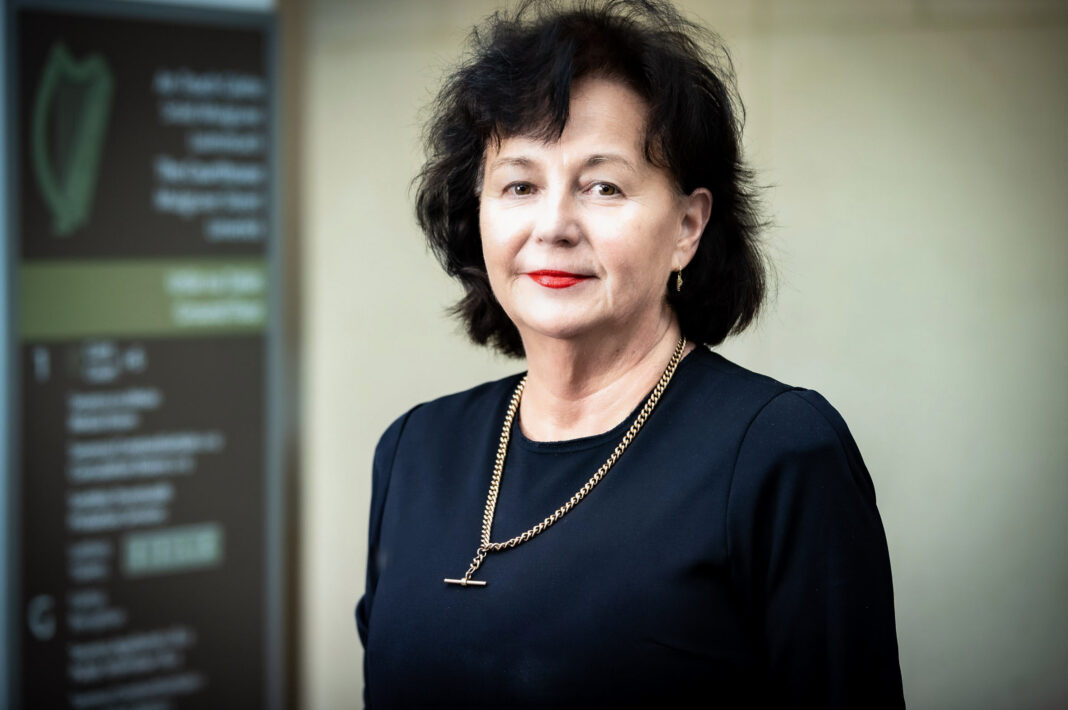 Judge says 12 year old would have better computer system than the courts