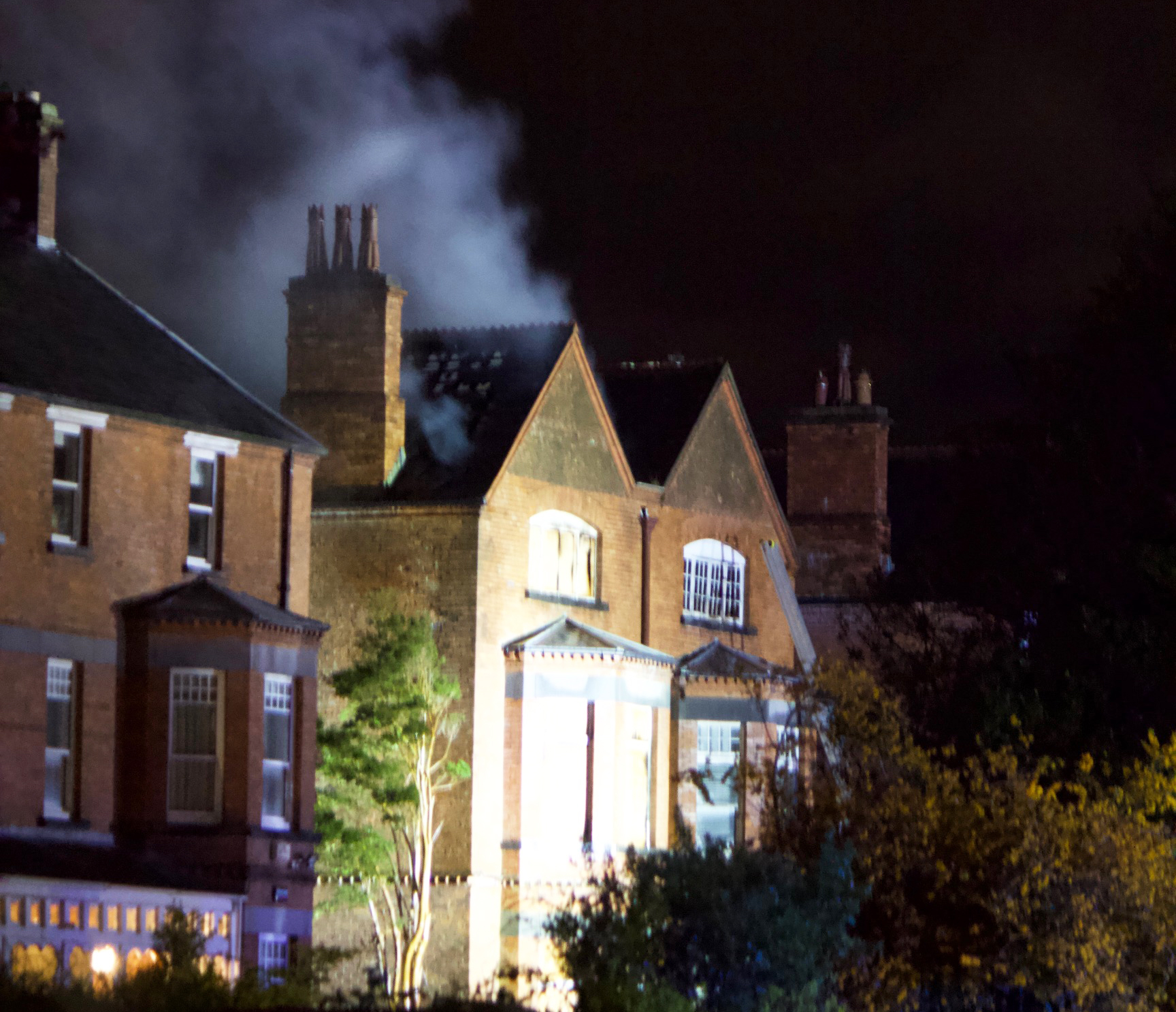 Man arrested after houses destroyed in Limerick suburban blaze