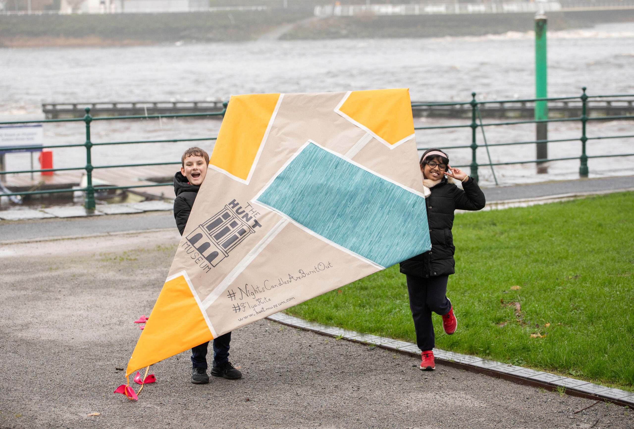 Let's go fly a kite to save the environment