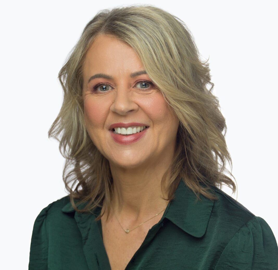 Esther becomes Independent Ireland candidate