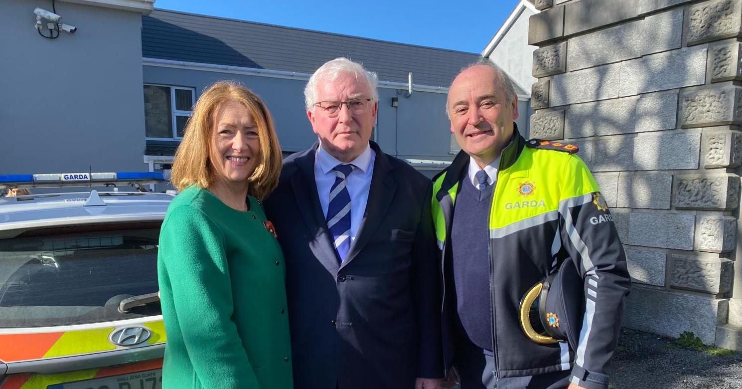 Retiring State solicitor takes swipe at 'completely unacceptable ...