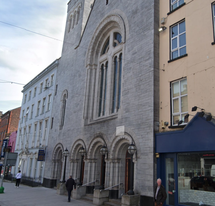 Photography exhibition focusing on the work of religious sisters to ...