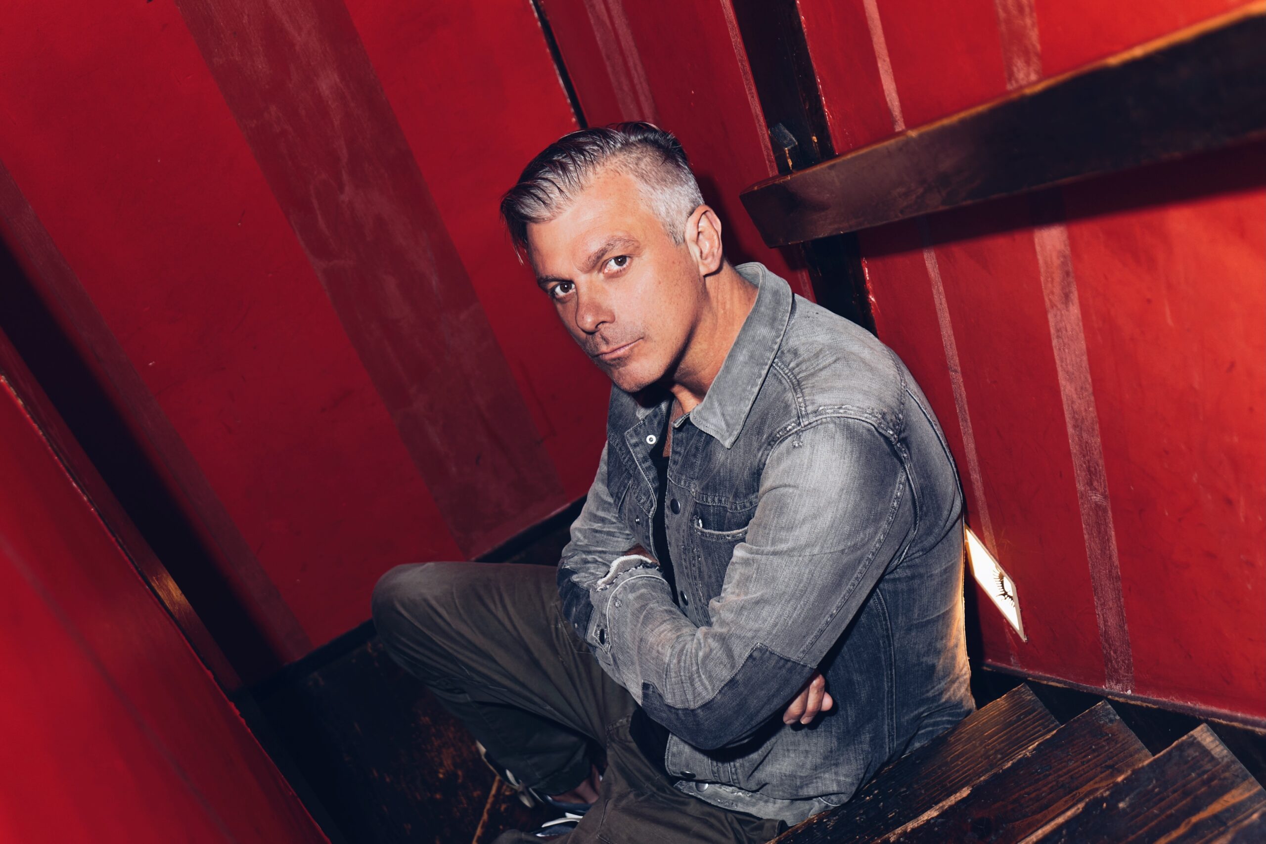 DJ set at Record Room from Underworld's Darren Emerson