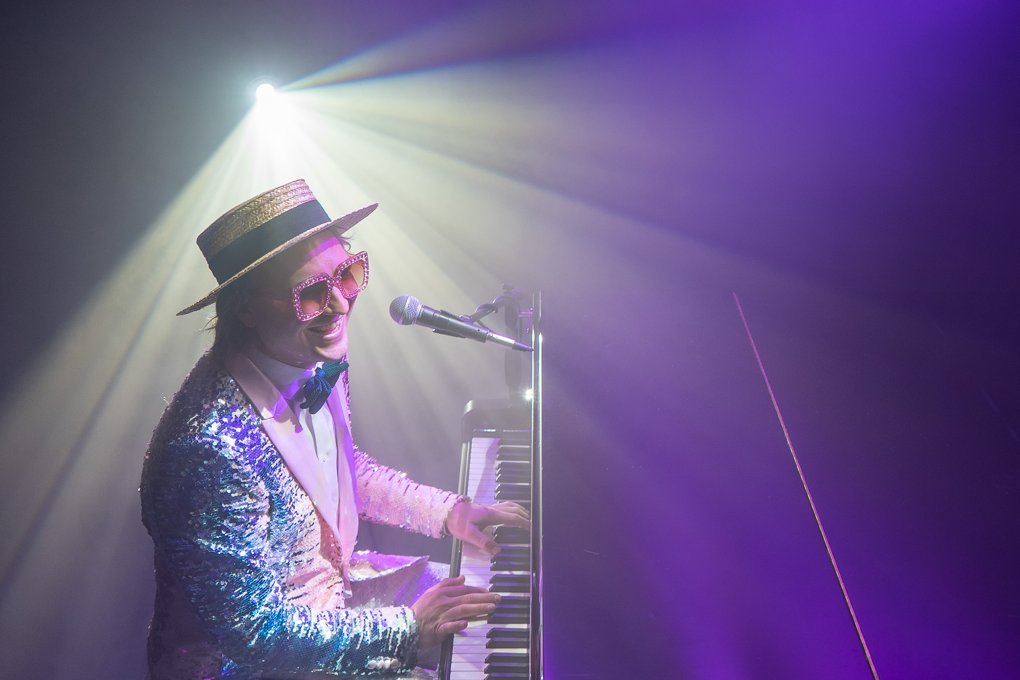 What’s On this Week - Elton John, Qween, Crash Ensamble, Andrea Bocelli ...