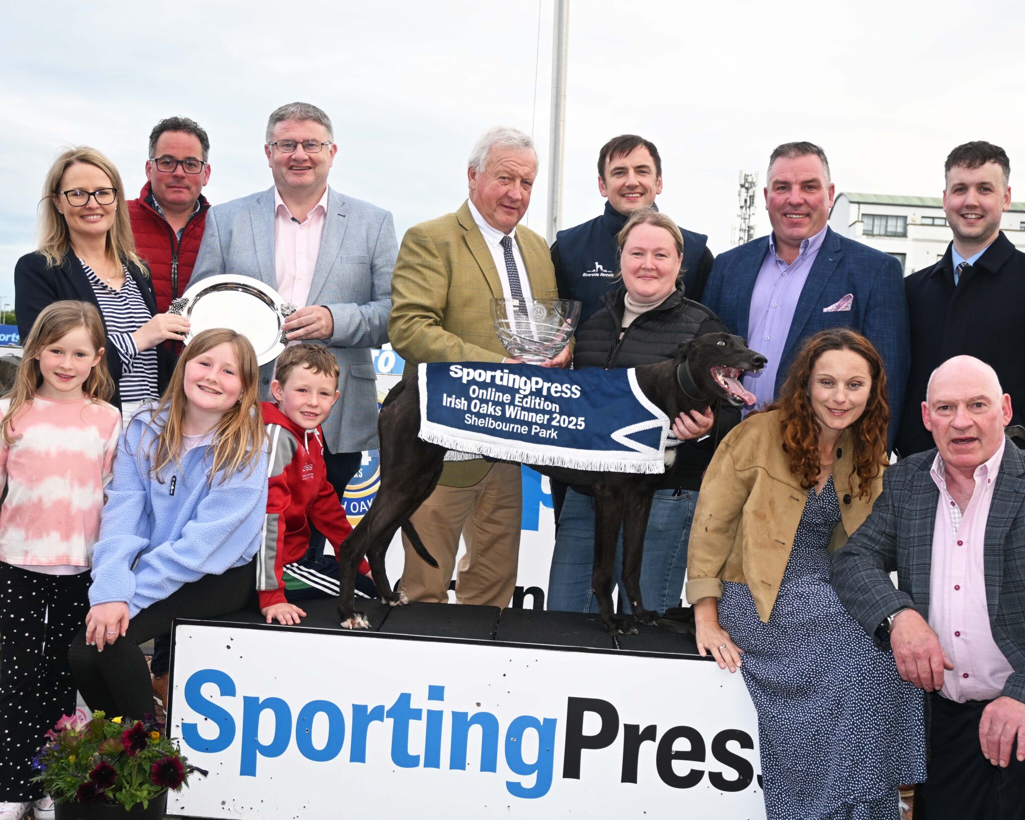 Coffey family win Oaks at Shelbourne Park