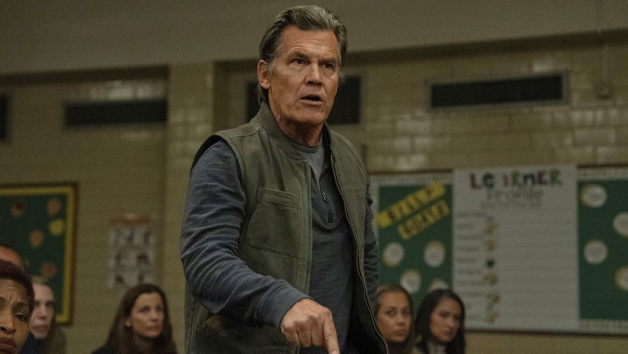 Film Column - Weapons