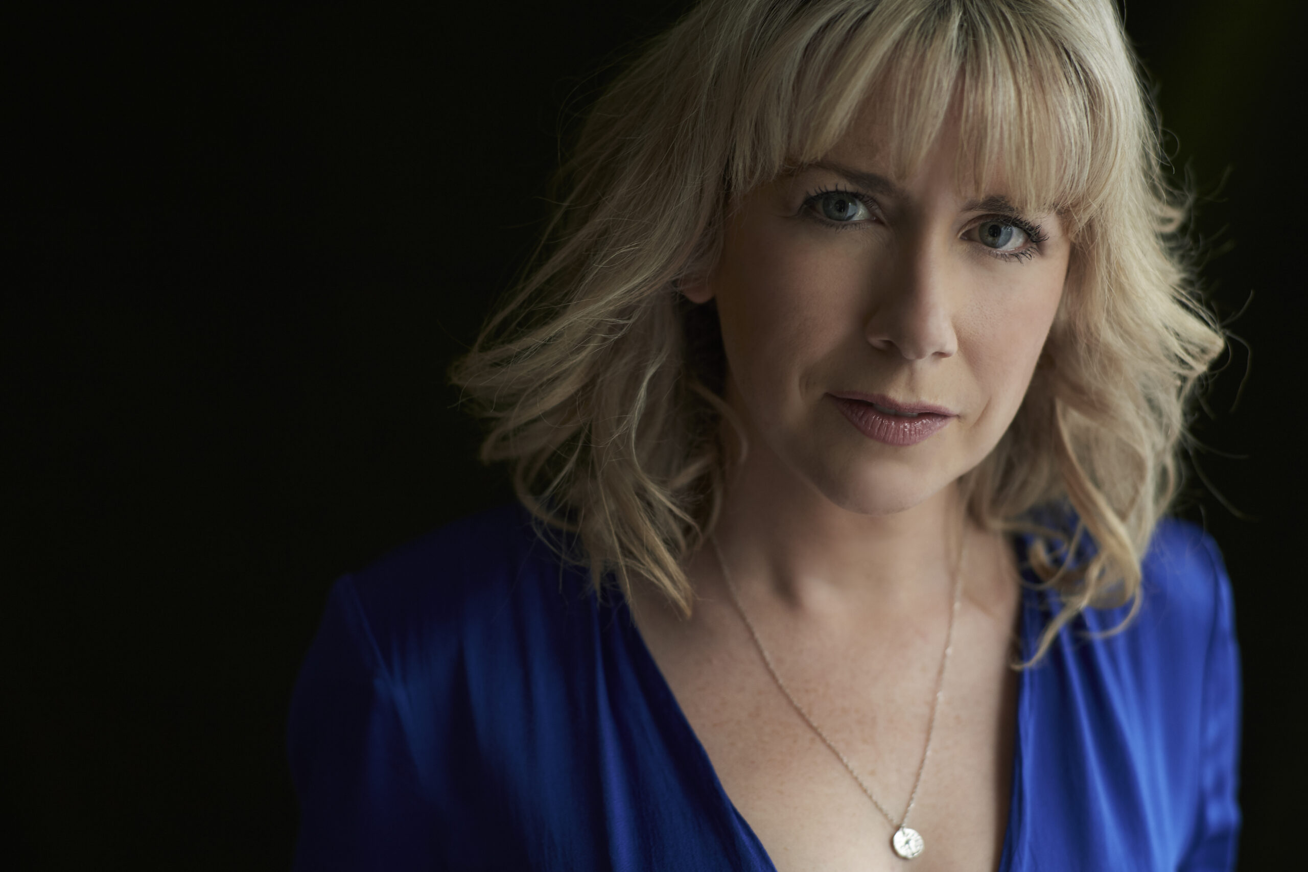 Multi-award winning Muireann Nic Amhlaoibh brings all-star line-up to ...