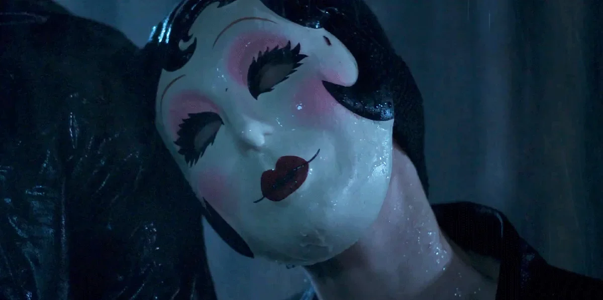 Film Column - The Strangers - Chapter 2