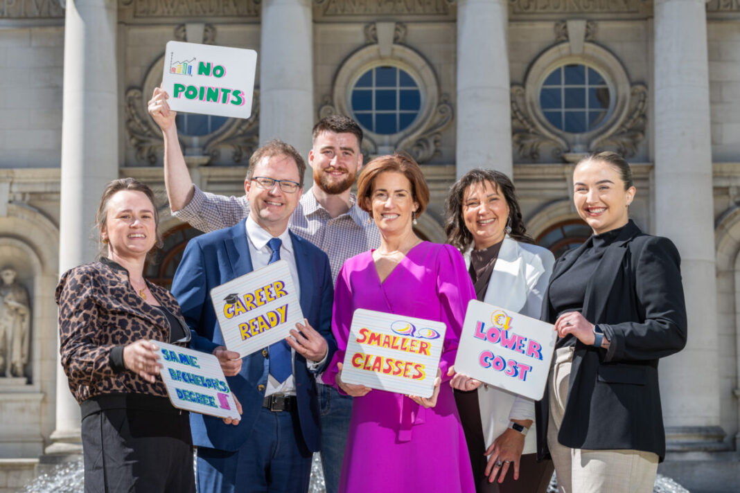 New route into primary school teaching requires no points and reduced fees