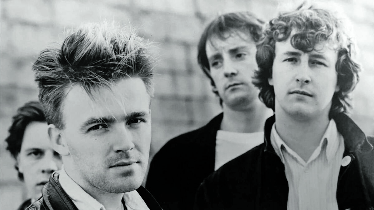 Something Happens! to join The Stunning for castle gig